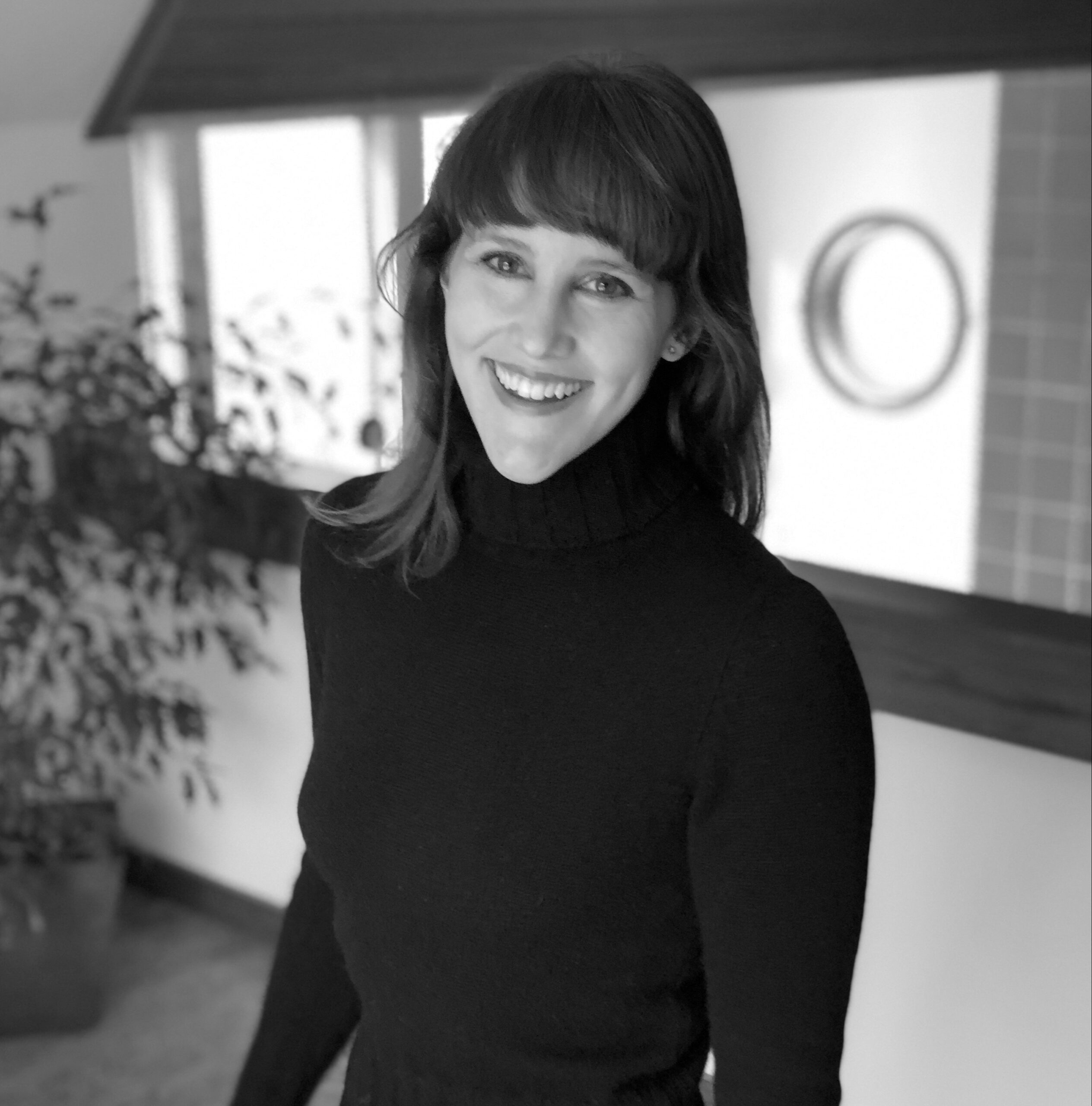 Sarah Broshar - Independent Artist Group